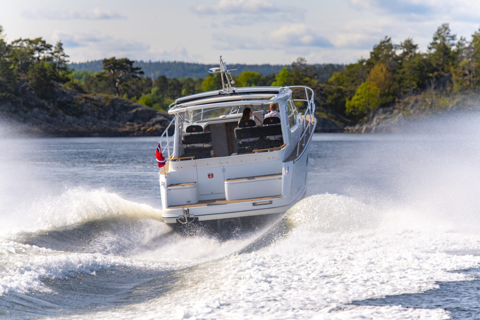 Marex Boats - Vente et entretien de bateaux l Location de bateaux et de ...